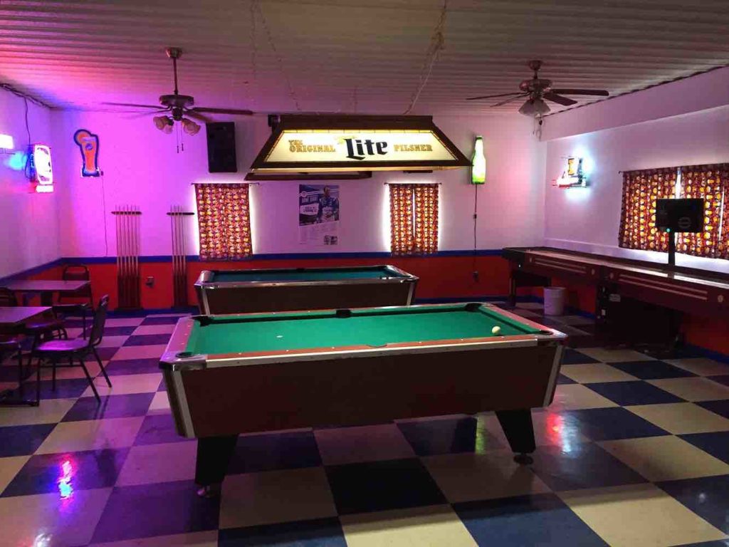 Raceway Bar & Sports Complex – Randy Lewis
